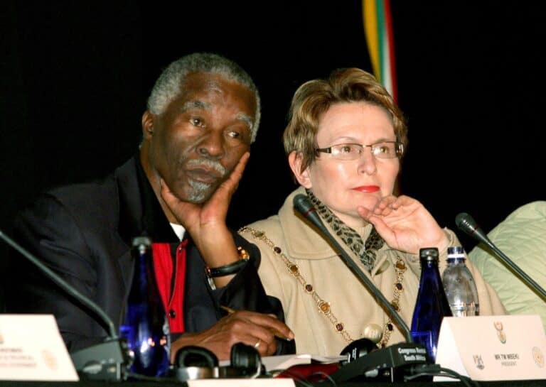 'Chilla Zille': DA's iron lady shares 'charming' Zuma waltz... and ...