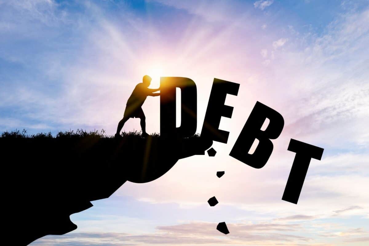 The time is right for SA households to reduce debt - Here's how