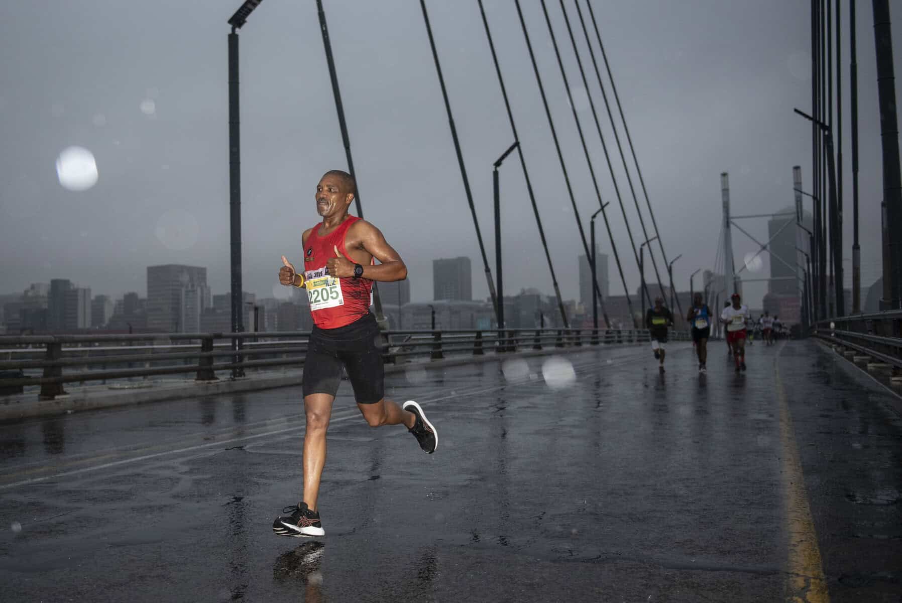 PICTURES: Runners brave Joburg rain to run for gender equality | The ...