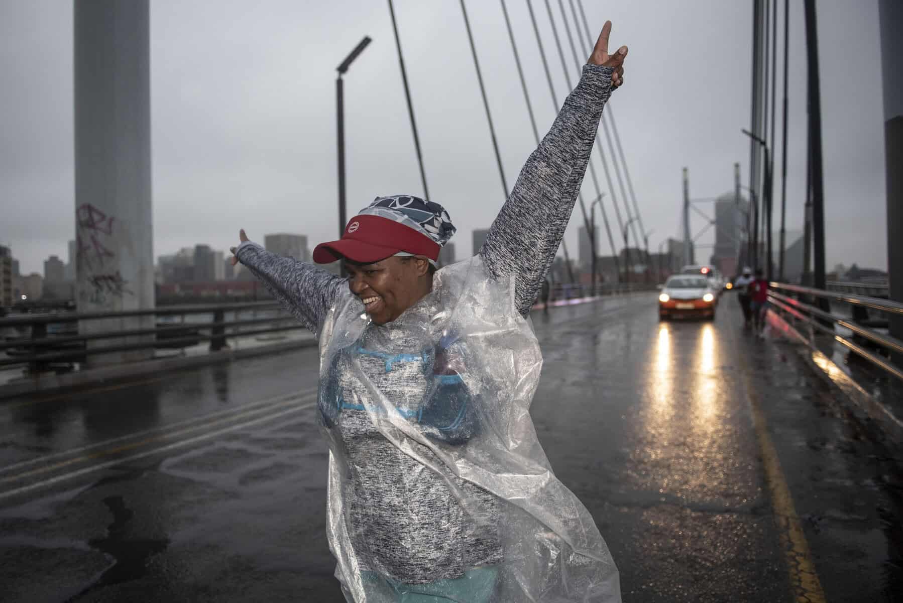 PICTURES: Runners brave Joburg rain to run for gender equality | The ...