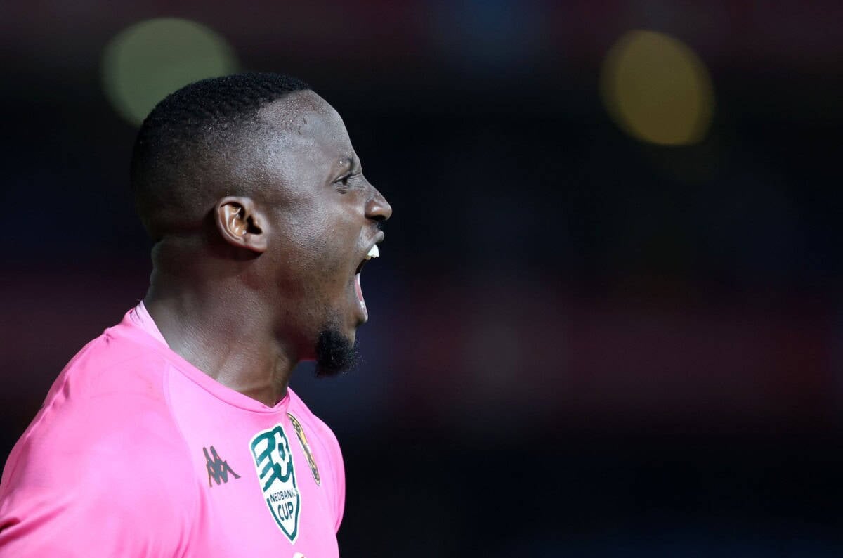 Chiefs’ Bvuma responds to Khune criticism