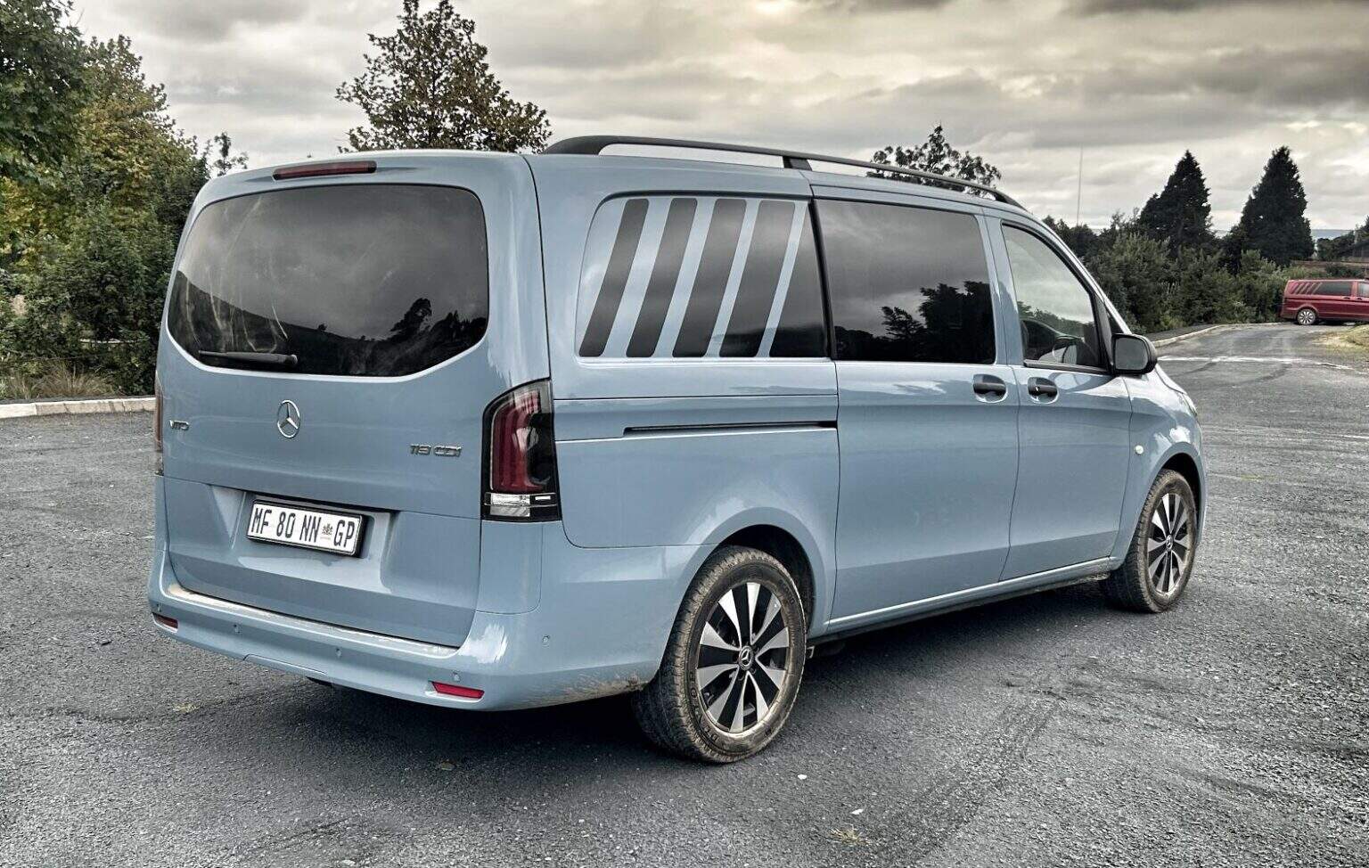 VIDEO: Vito Select becomes more affordable alternative to V-Class | The ...