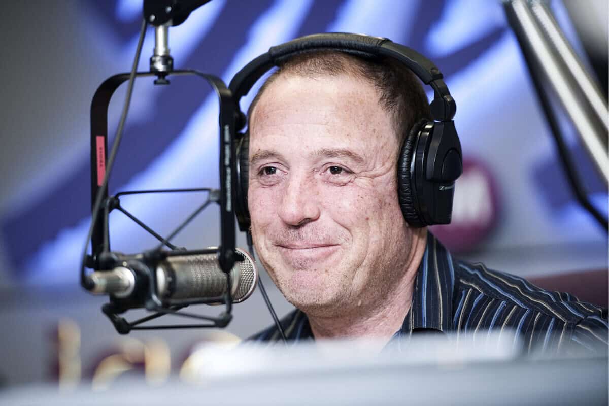 Stars Shine for Darren Scott: Join the Benefit Concert | The Citizen