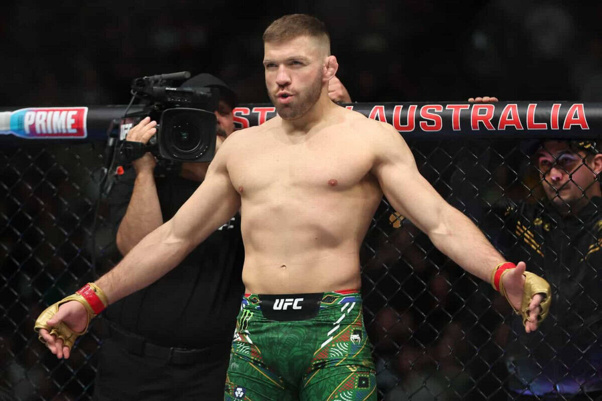 Dricus to put his UFC title on the line in Chicago — all the details