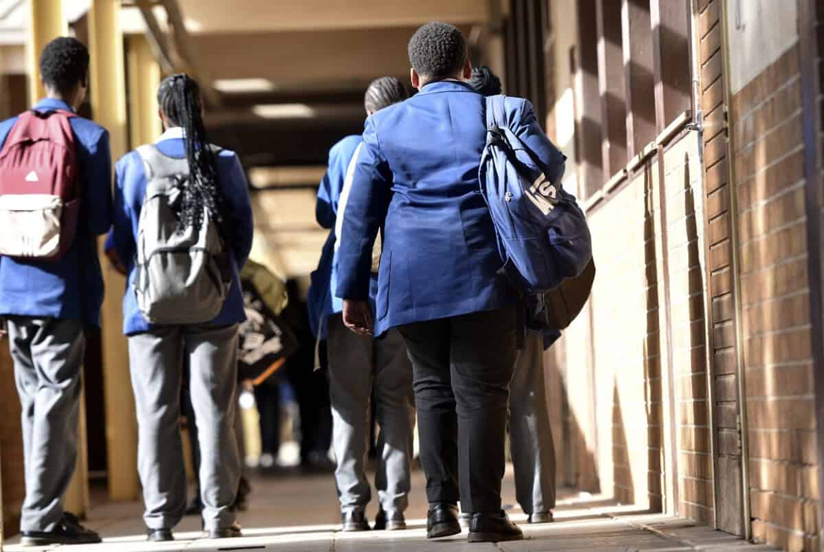 Failing Wordsworth High School ‘a microcosm of educational issues ...