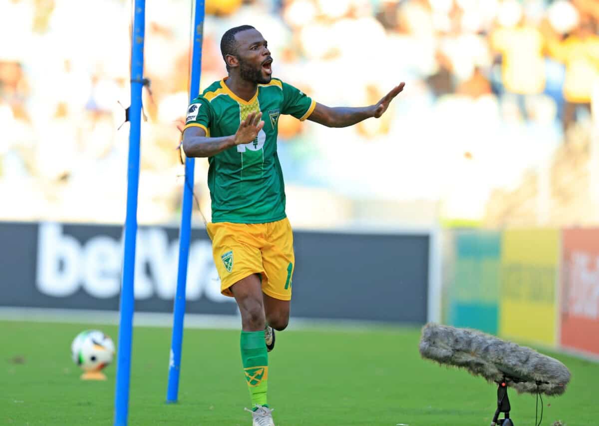 Chiefs urged to sign Zimbabwean PSL striker