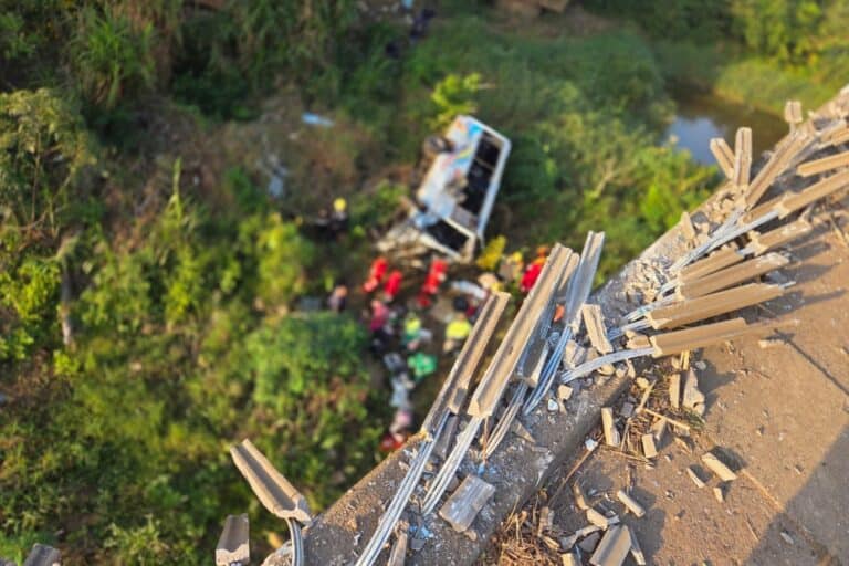 Three people killed, 12 injured after bus plunges off KZN bridge
