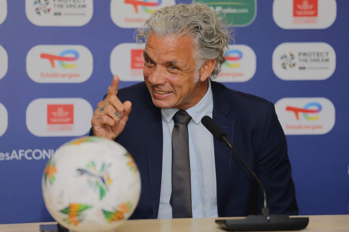 Pirates legend Fish says the pressure is on Chiefs in Nedbank final