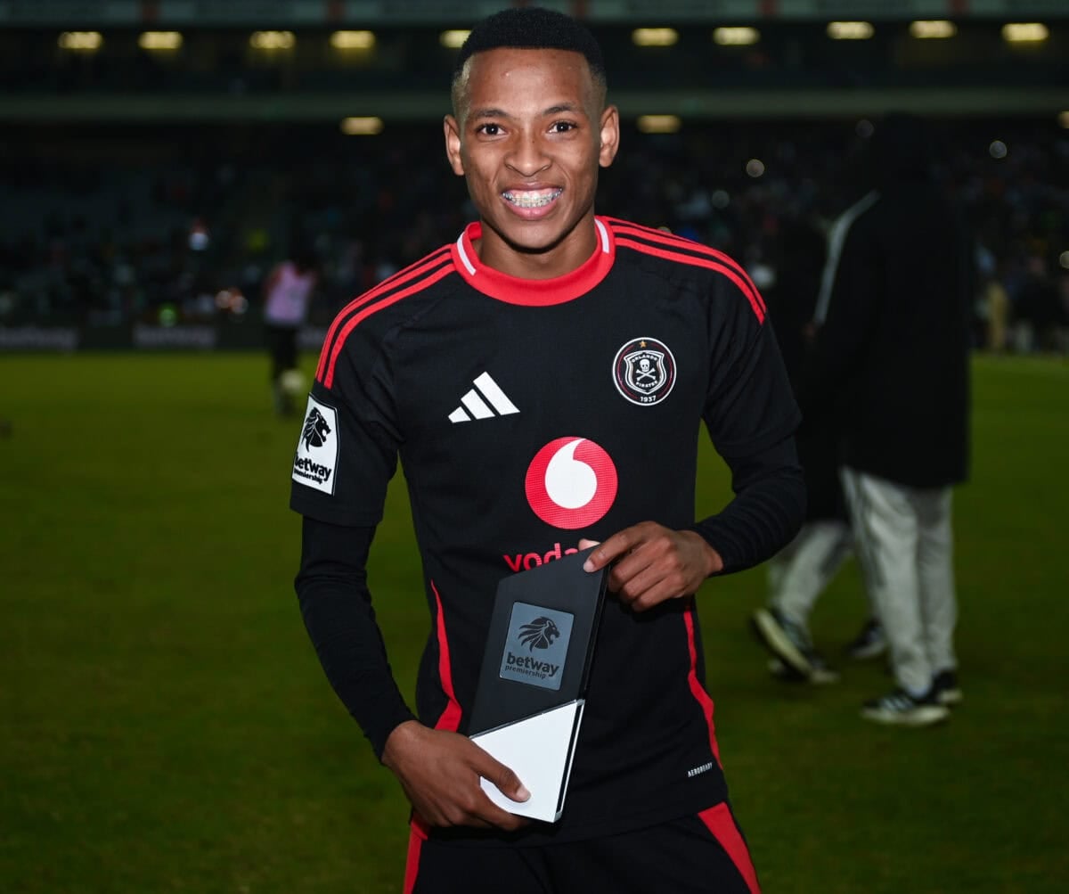 Pirates star Mofokeng reveals biggest disadvantage