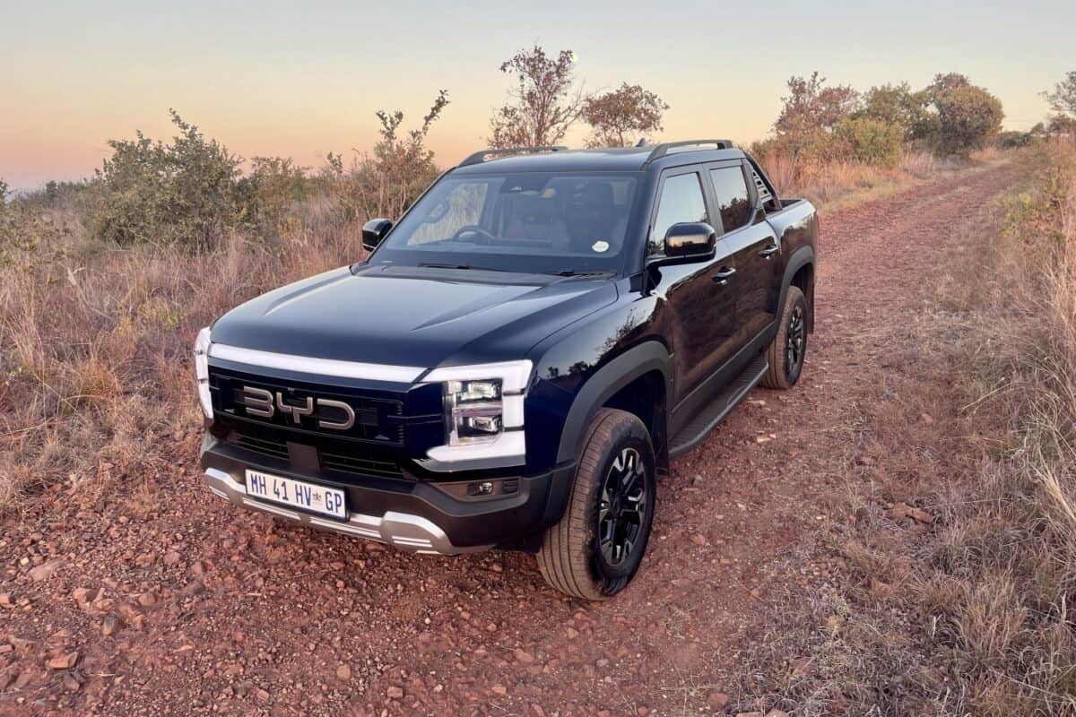 BYD Shark dethrones Ford Ranger Raptor as fastest bakkie in SA | The ...