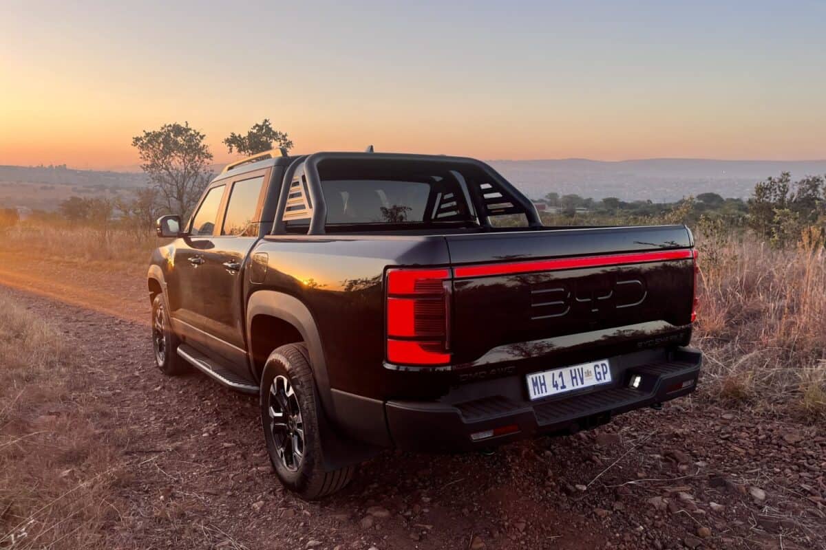 BYD Shark dethrones Ford Ranger Raptor as fastest bakkie in SA | The ...