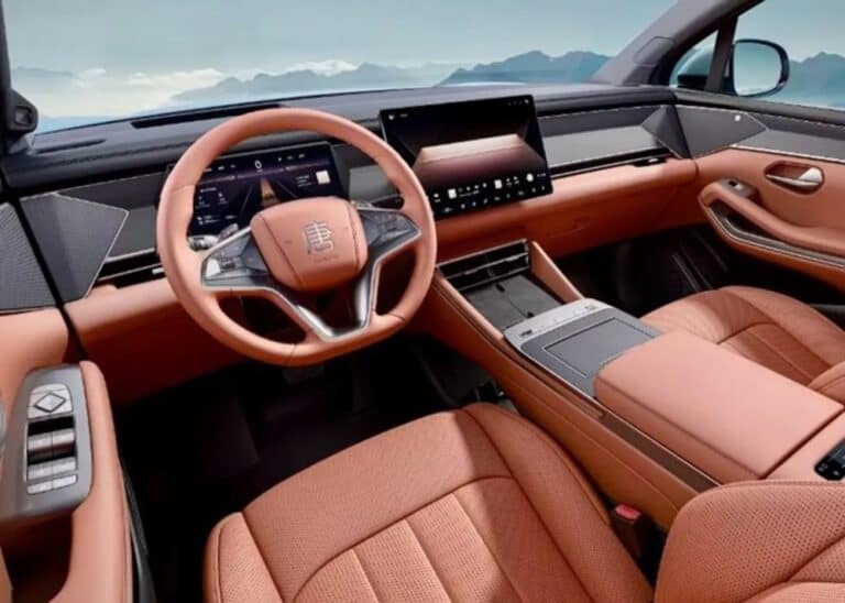 South Africa next? BYD unwraps flagship three-row Sealion 8