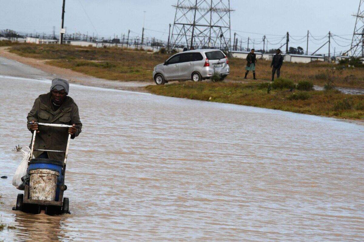 Eastern Cape floods: Here's how much victims will be given to rebuild ...