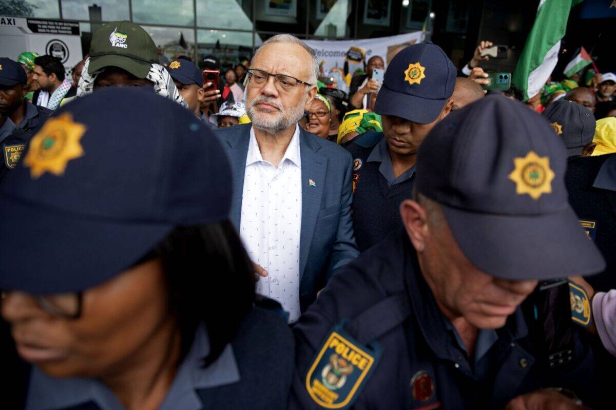 Here's why Rasool won't be able to help ANC reclaim the Western Cape ...