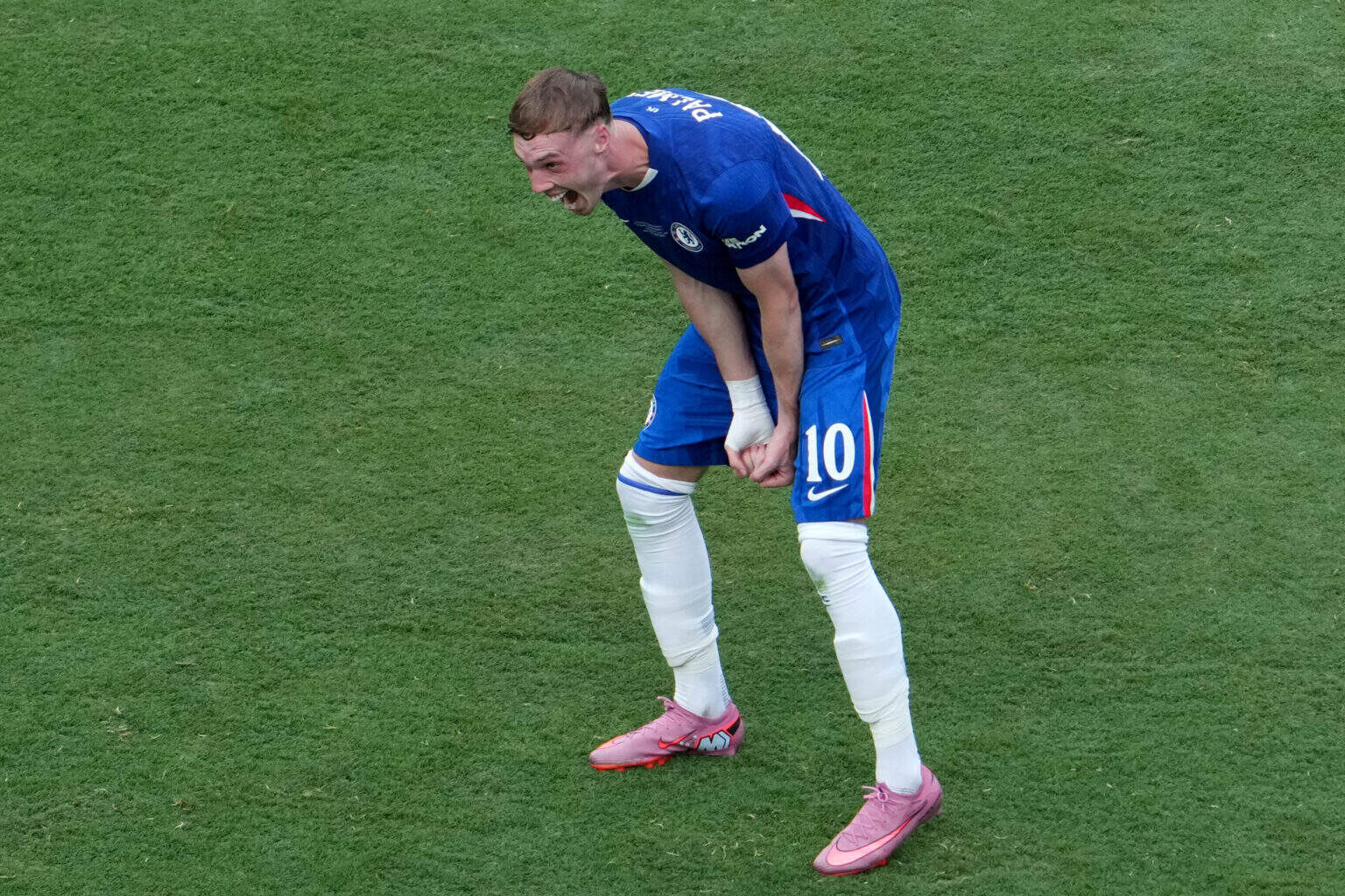 Palmer stars as Chelsea stun PSG to win Club World Cup final