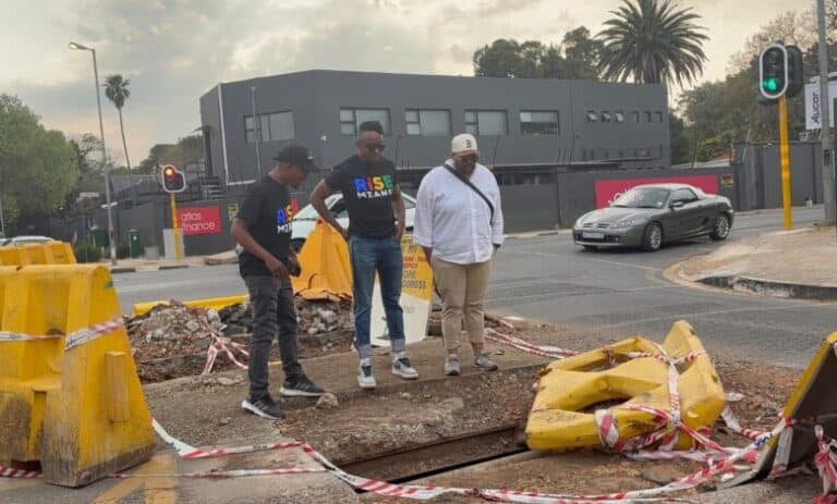 Johannesburg Water responds after Oxford Road excavation outrage | The ...