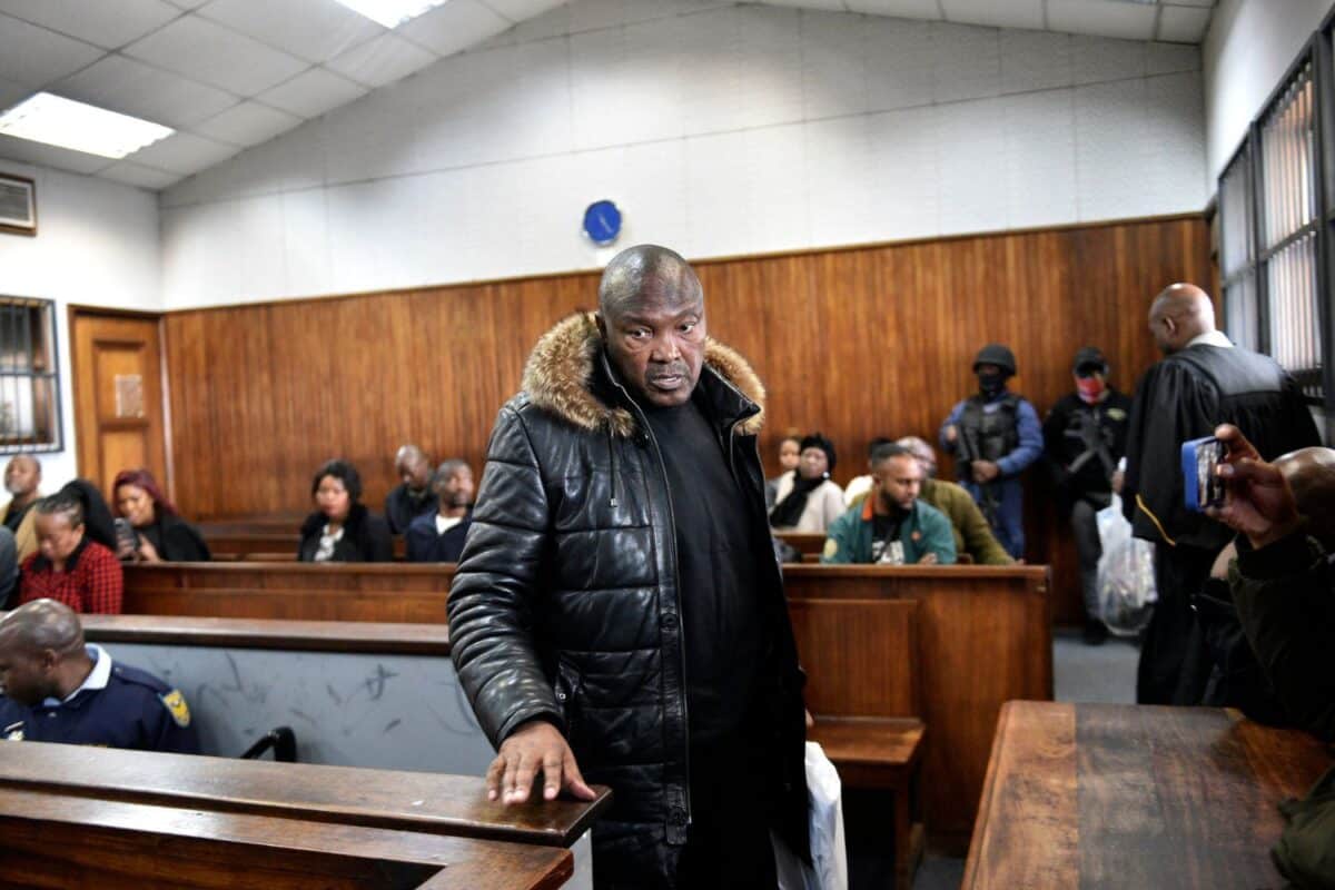 Katiso 'KT' Molefe case to 'disappear', bribes and tender scandal ...