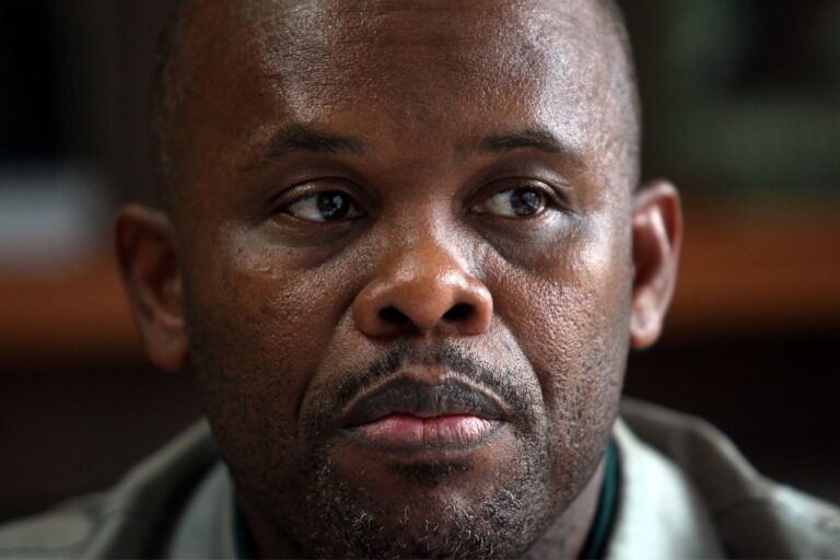 Sibiya set to be arrested? Police outside top cop's house