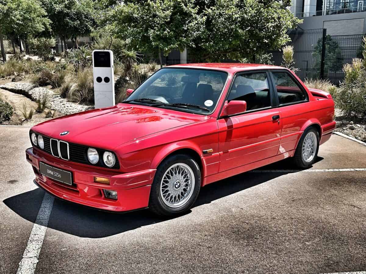 'Gusheshe' reborn as BMW 325iS Homage goes under hammer | The Citizen
