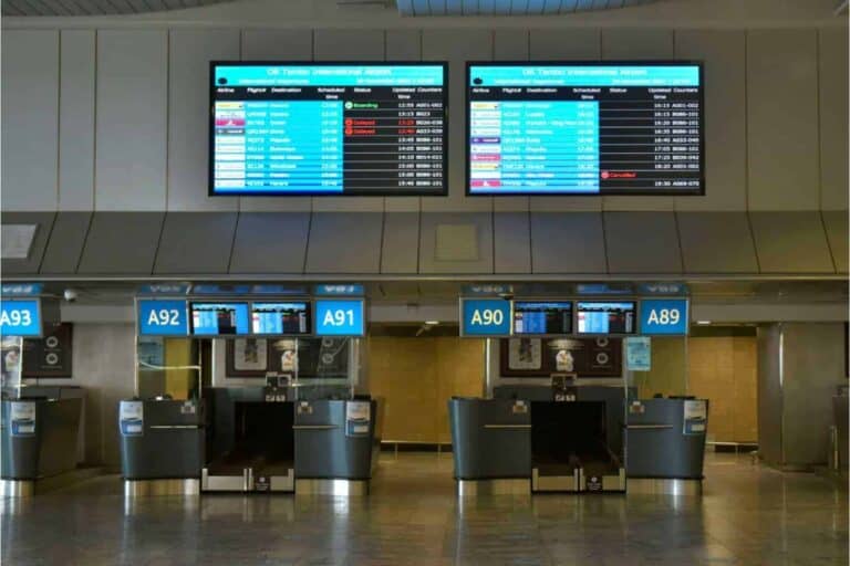 OR Tambo flight delays: Weather and severe thunderstorms to blame, ATNS ...