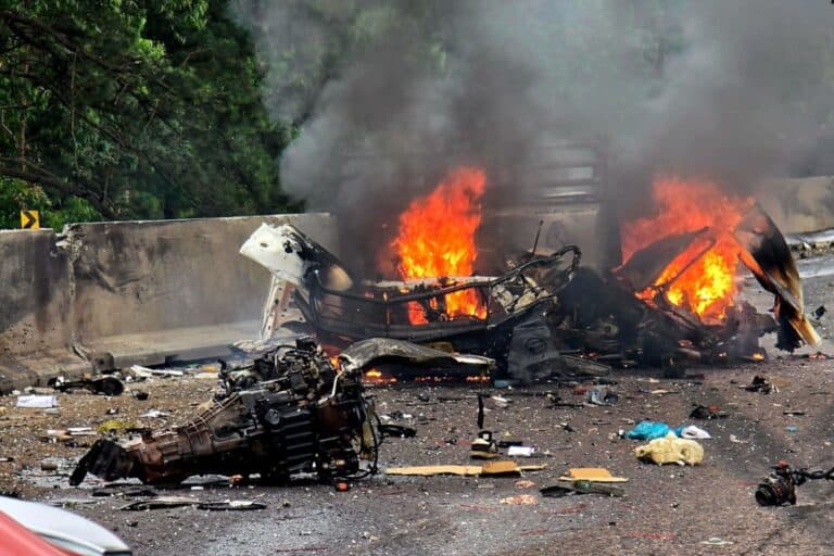 Three killed in horror crash on N3 Durban-bound highway