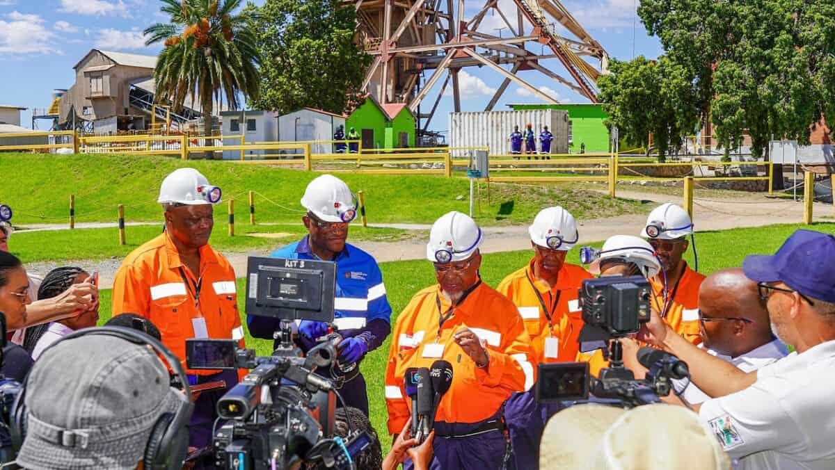 Ekapa Mine in liquidation as trapped miners presumed dead - reports ...