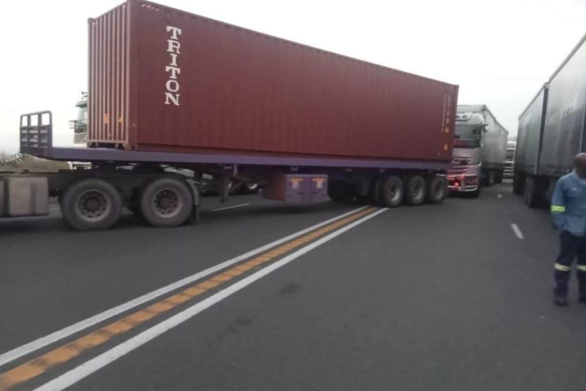 N3 highway towards Gauteng and KZN reopened after truck blockade