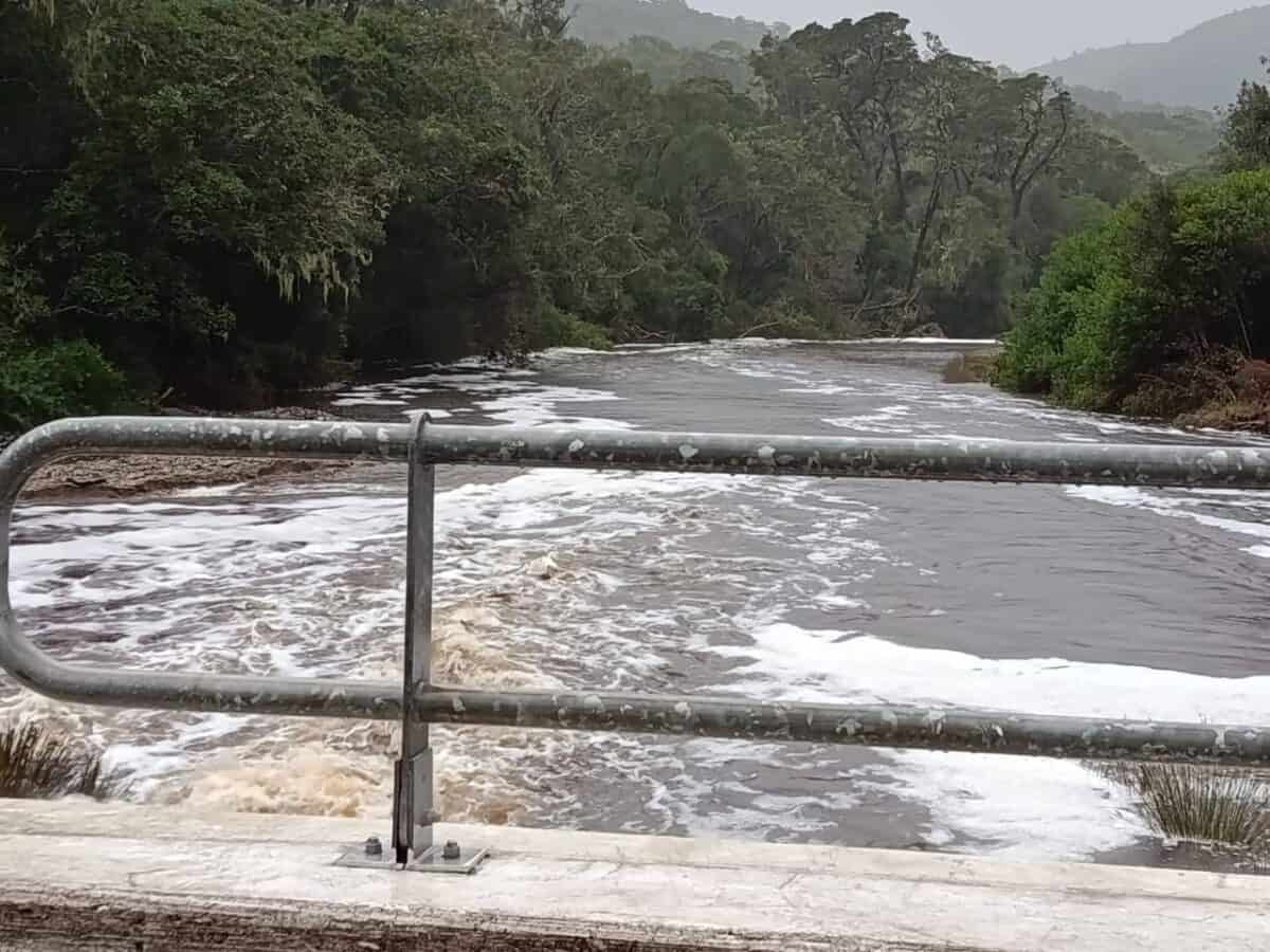 WATCH: Severe weather causes mudslides and floods in Western Cape | The ...