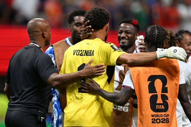Toothless Spain held by Cape Verde on World Cup debut
