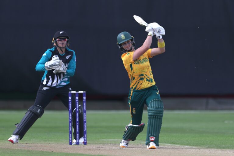 Proteas women can't rely too much on in-form Wolvaardt, says Kapp | The ...